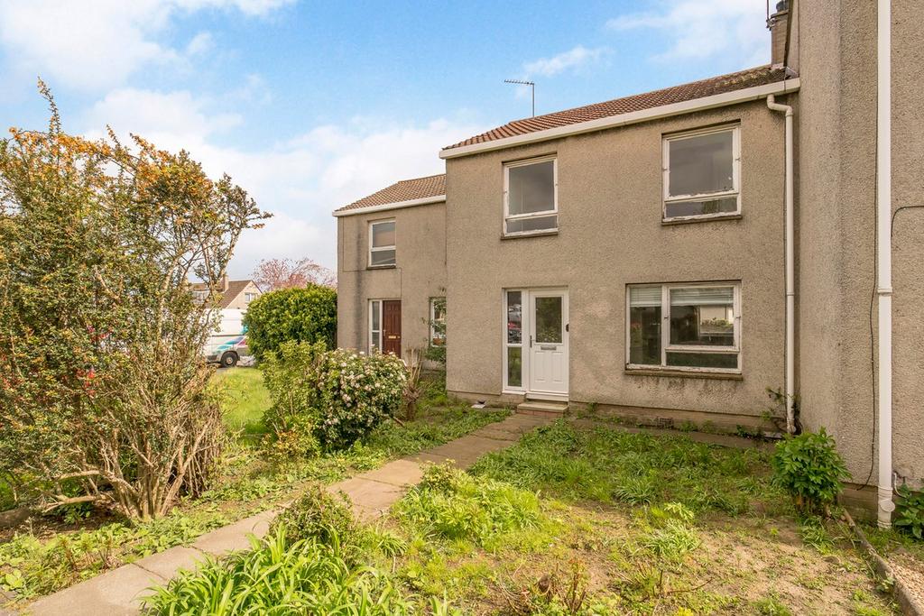 Mayfield Place, Musselburgh, EH21 2 bed terraced house - £135,000