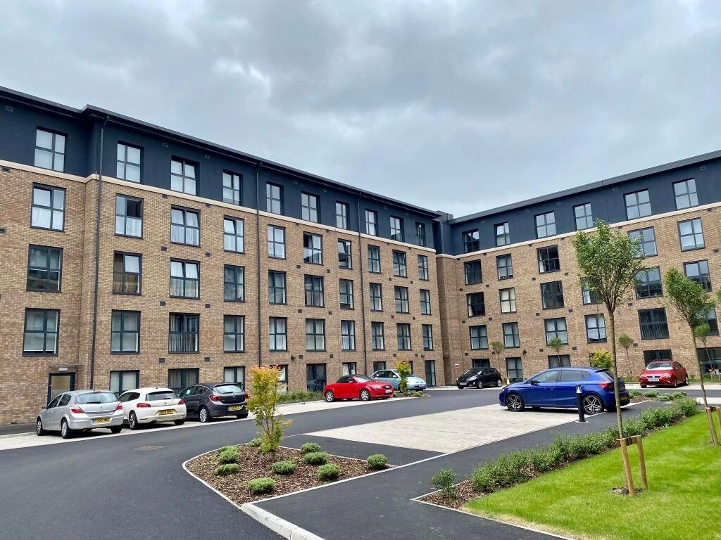 Strutt House, 1 Erasmus Drive, Derby... 1 bed flat - £950 pcm (£219 pw)