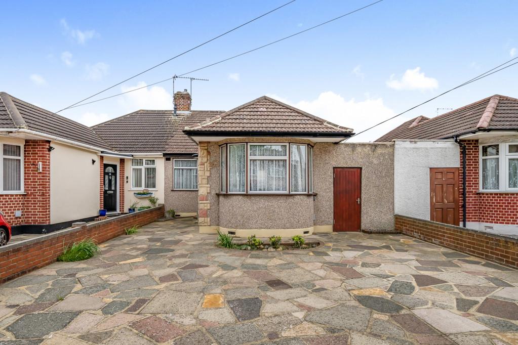 Little Heath Road, Bexleyheath 2 bed bungalow - £399,995