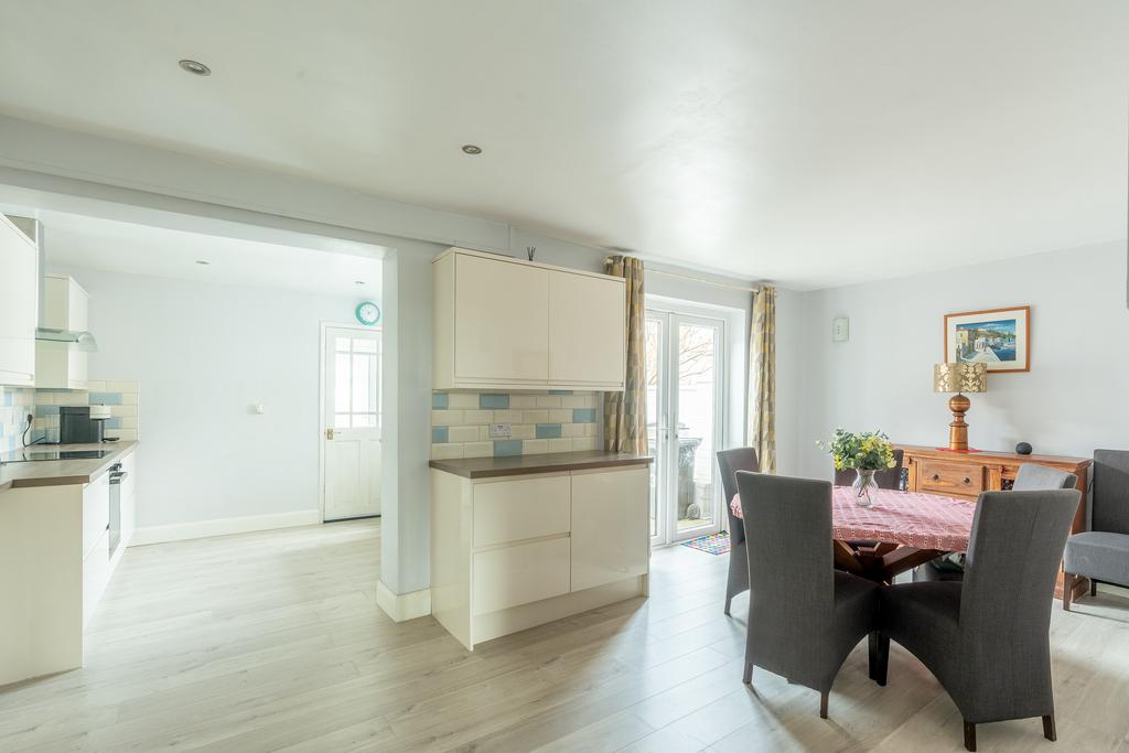Bristol BS10 4 bed terraced house - £375,000
