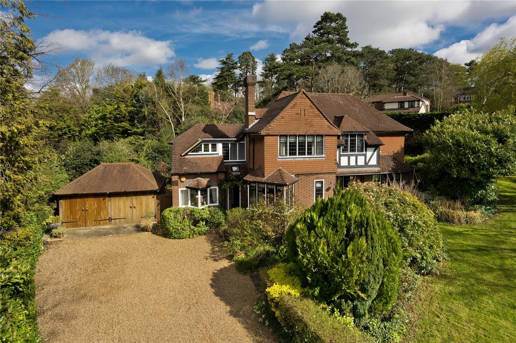 Ditton Grange Drive, Long Ditton, KT6 5 bed detached house - £2,350,000