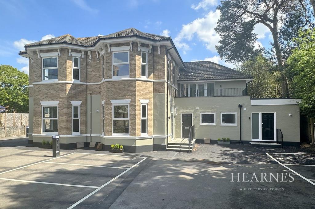 Christchurch Road, Bournemouth, BH1 1 bed apartment - £225,000