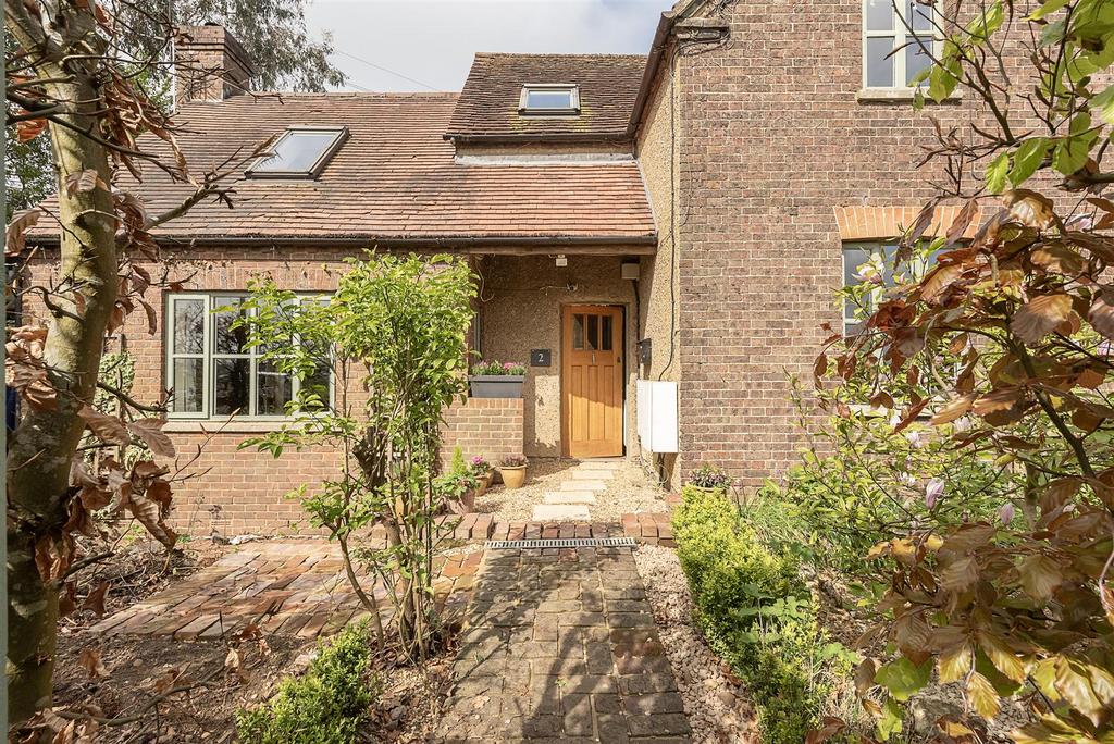 Noke Lane, St. Albans 5 bed semi-detached house for sale - £875,000