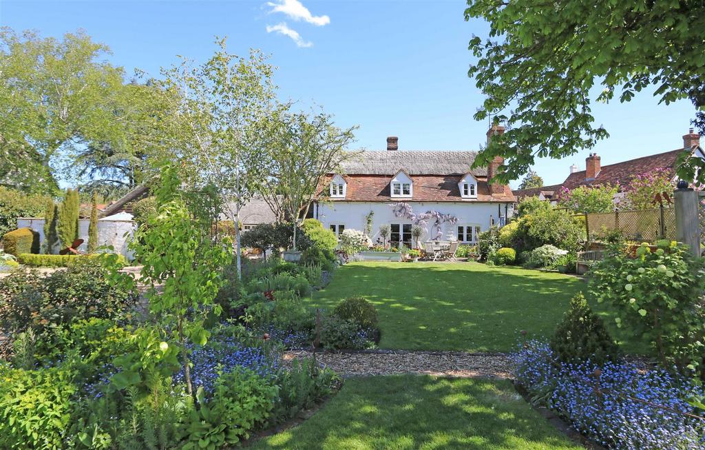 Towersey, Oxfordshire 5 bed house - £1,195,000