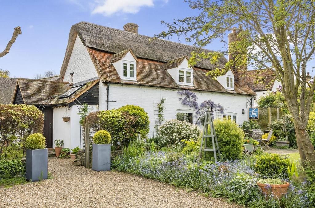 Towersey, Oxfordshire 5 bed house - £1,195,000