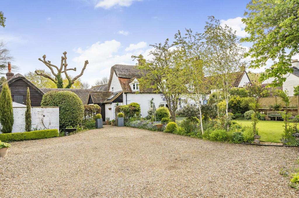 Towersey, Oxfordshire 5 bed house - £1,195,000