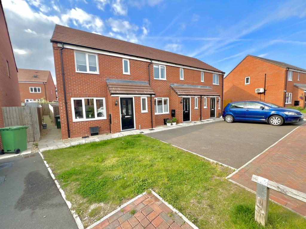 Peterborough PE2 3 bed semi-detached house - £240,000