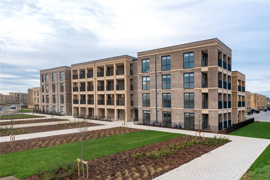 Osprey Drive, Trumpington, Cambridge... 2 bed apartment - £1,700 pcm (£ ...