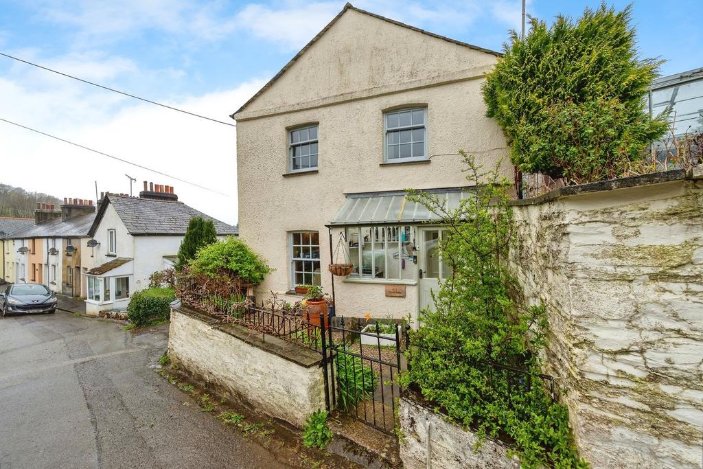 Wooda Lane, Launceston PL15 3 bed detached house - £375,000