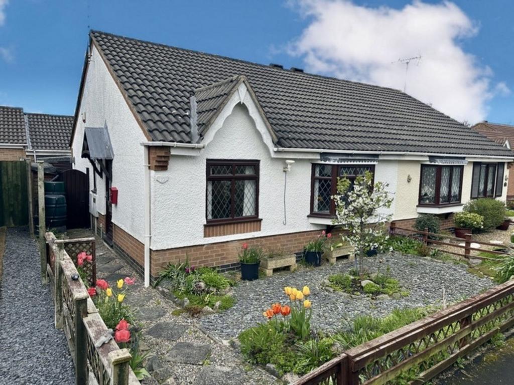 The Chase, Markfield, LE67 2 bed property - £200,000
