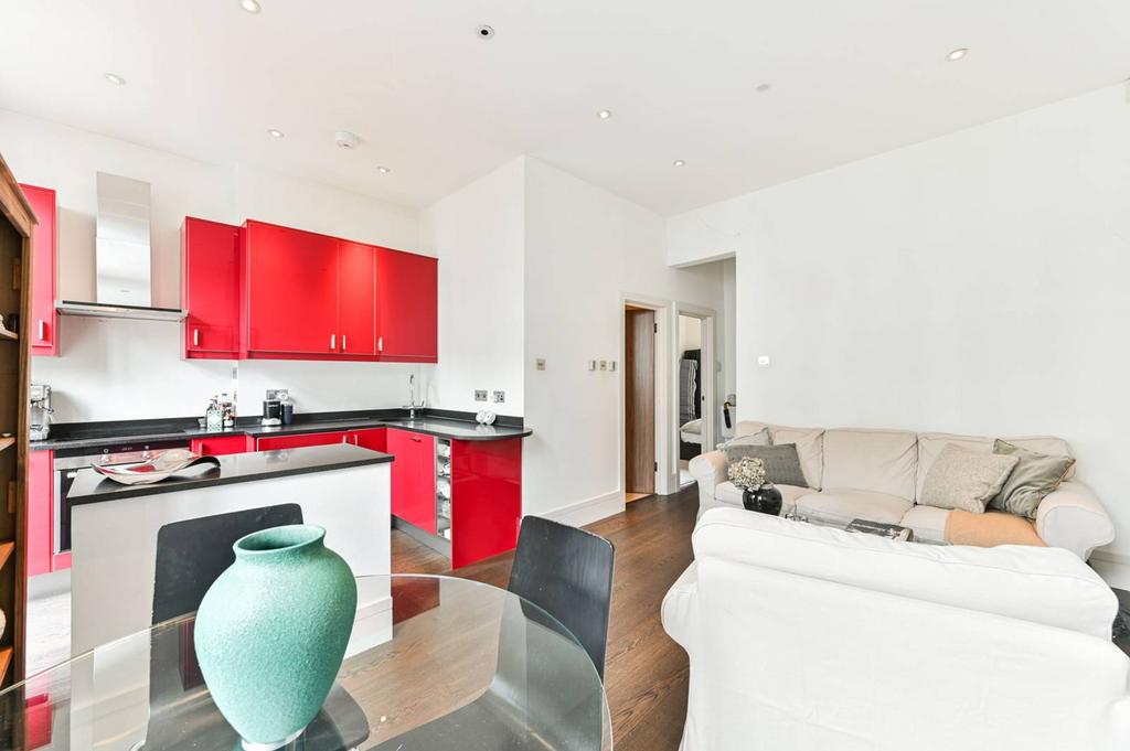 Redcliffe Road, Chelsea, London, SW10 1 bed flat to rent - £2,817 pcm ...