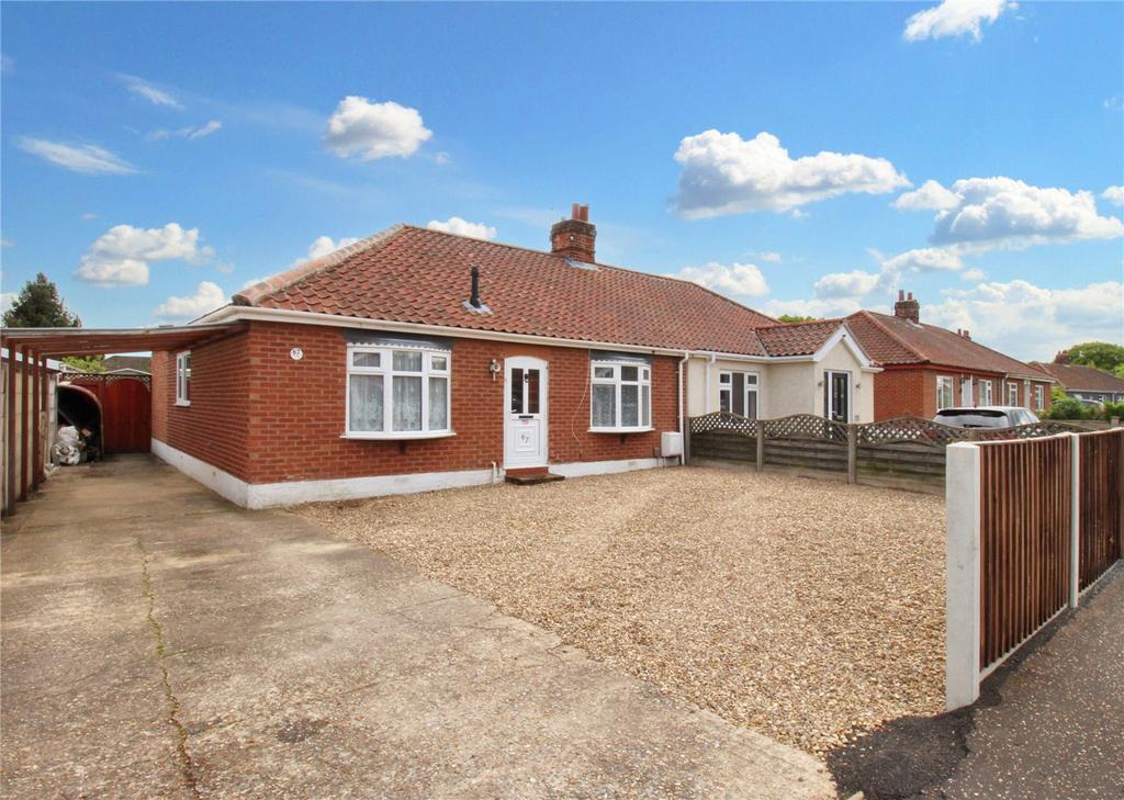 Mountfield Avenue, Hellesdon... 2 bed bungalow - £260,000