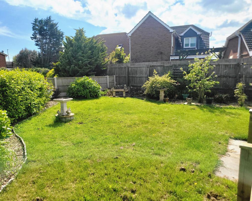 Four Seasons Park, Skegness PE24 2 bed park home for sale - £125,000