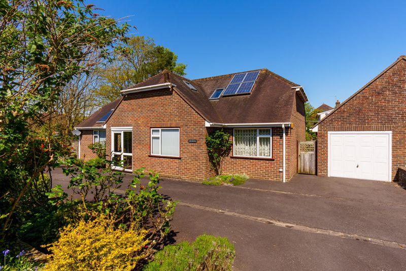 Bishop Lane, Henfield 5 bed bungalow for sale - £730,000