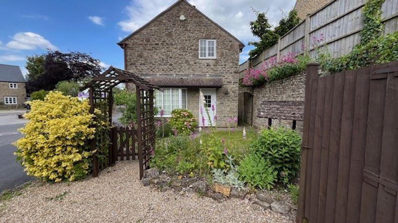 The Old Smithy, Yetminster 3 bed detached house for sale - £380,000