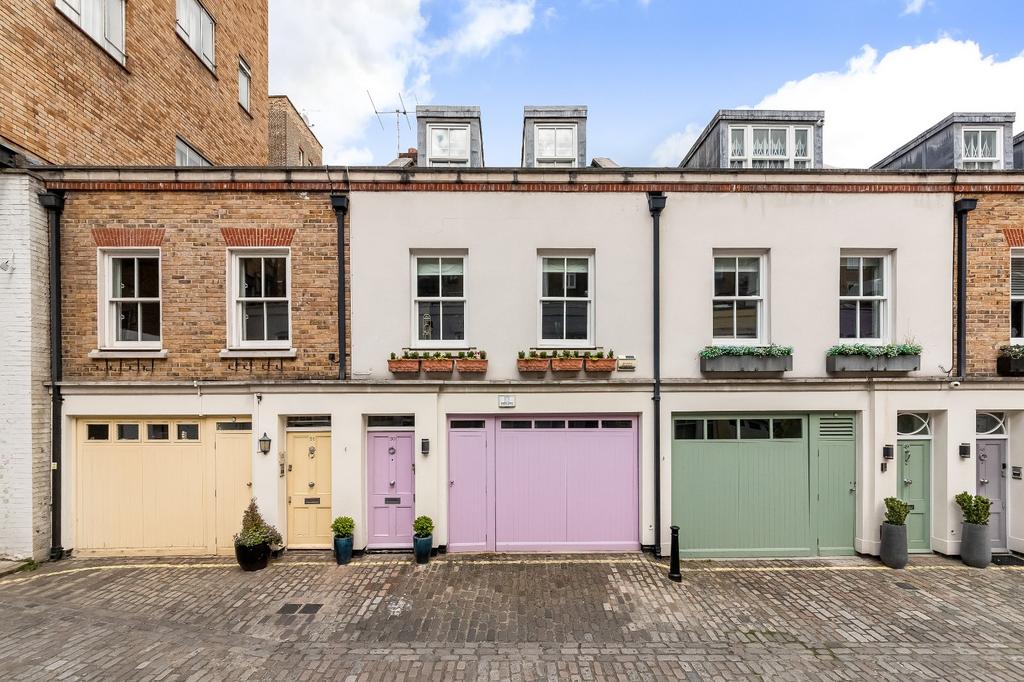 Conduit Mews, Bayswater, London, W2 4 bed mews - £3,250,000