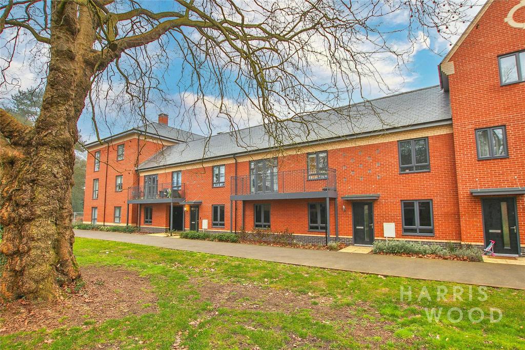 Echelon Walk, Colchester, CO4 2 bed coach house - £1,250 pcm (£288 pw)