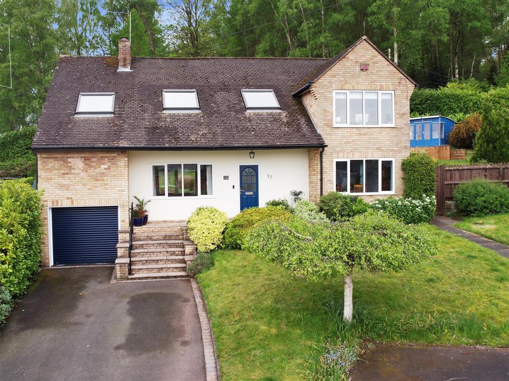 Heather Drive, Kinver, Stourbridge 4 bed detached house - £655,000