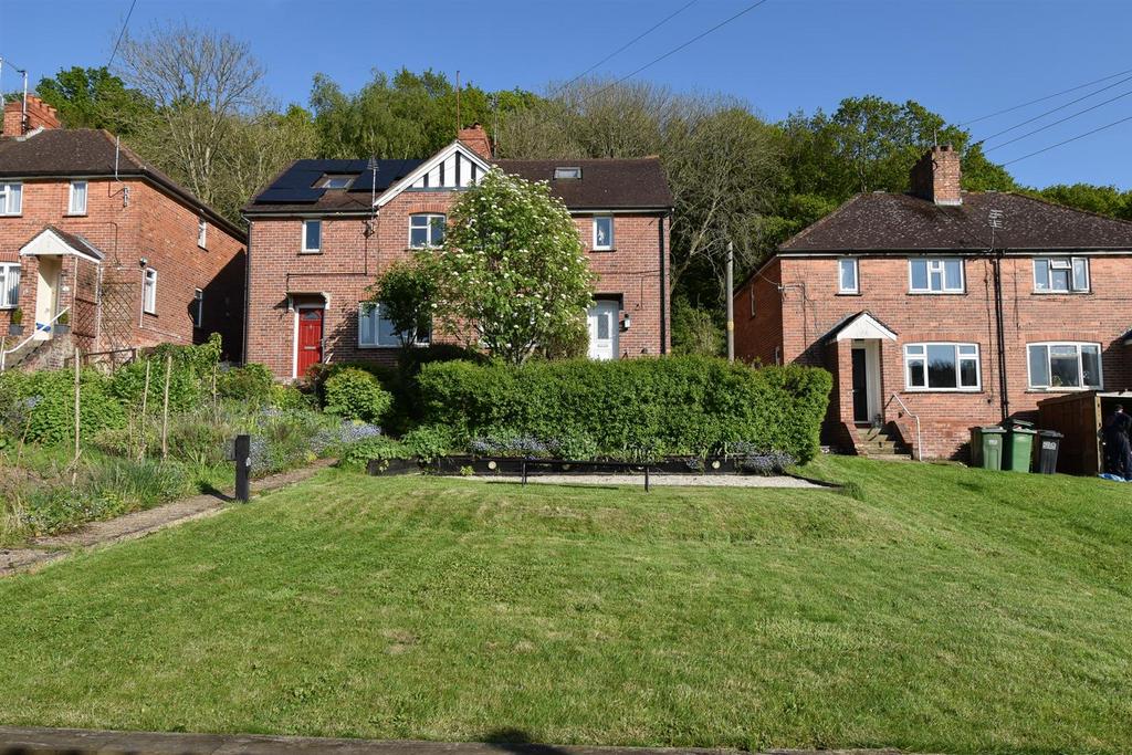 Blacksmiths Field, Crowhurst, Battle 3 bed semi-detached house for sale ...