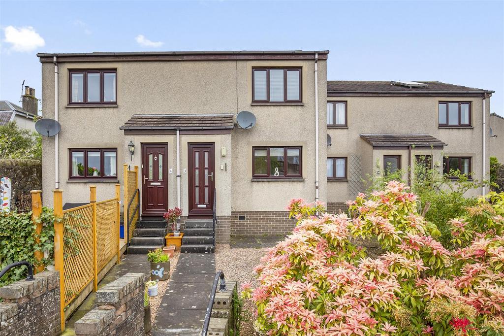 3 Kirkland Court, Station Road, Kinross 2 bed terraced house - £160,000