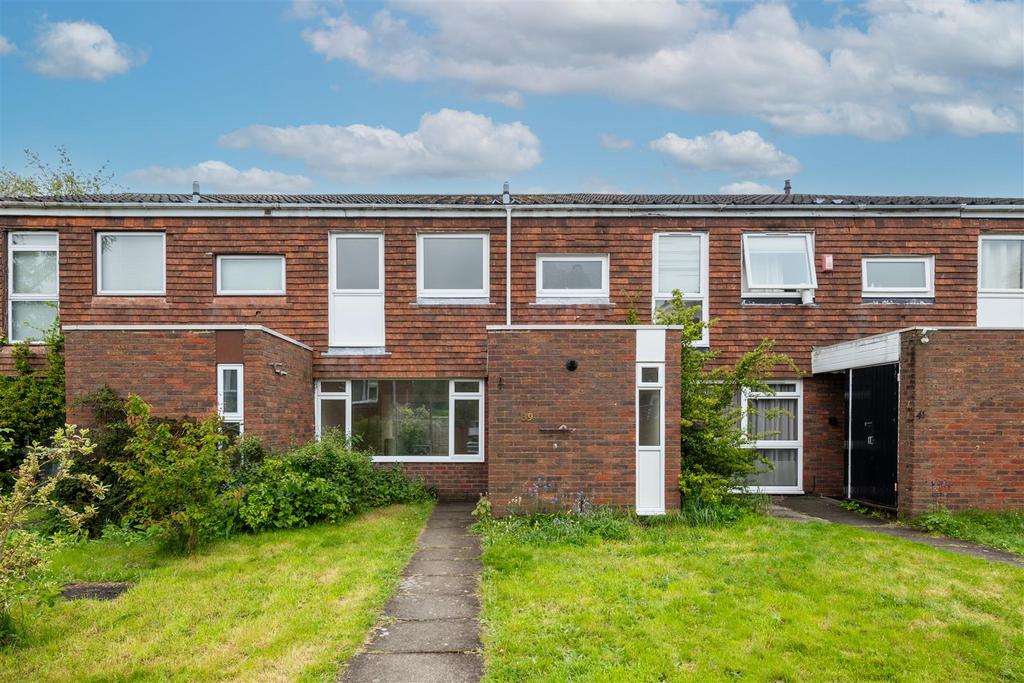 Harrison Close, Reigate 3 bed terraced house - £450,000