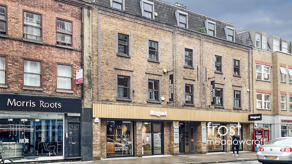 Fulham SW6 Office to rent - £3,135 pcm (£724 pw)