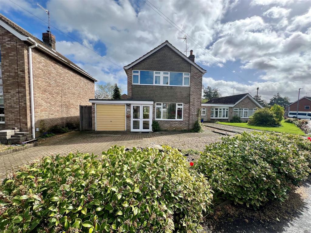 Manor Lane, Shipston-On-Stour CV36 3 bed detached house for sale - £340,000