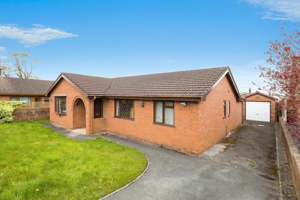 Muirfield Road, Buckley CH7 3 bed detached bungalow - £265,000