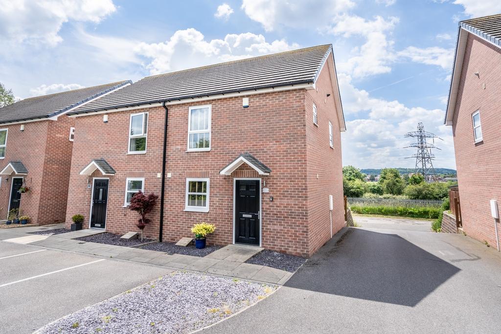 Wilmot Way, Worksop, S81 3 bed semi-detached house for sale - £165,500