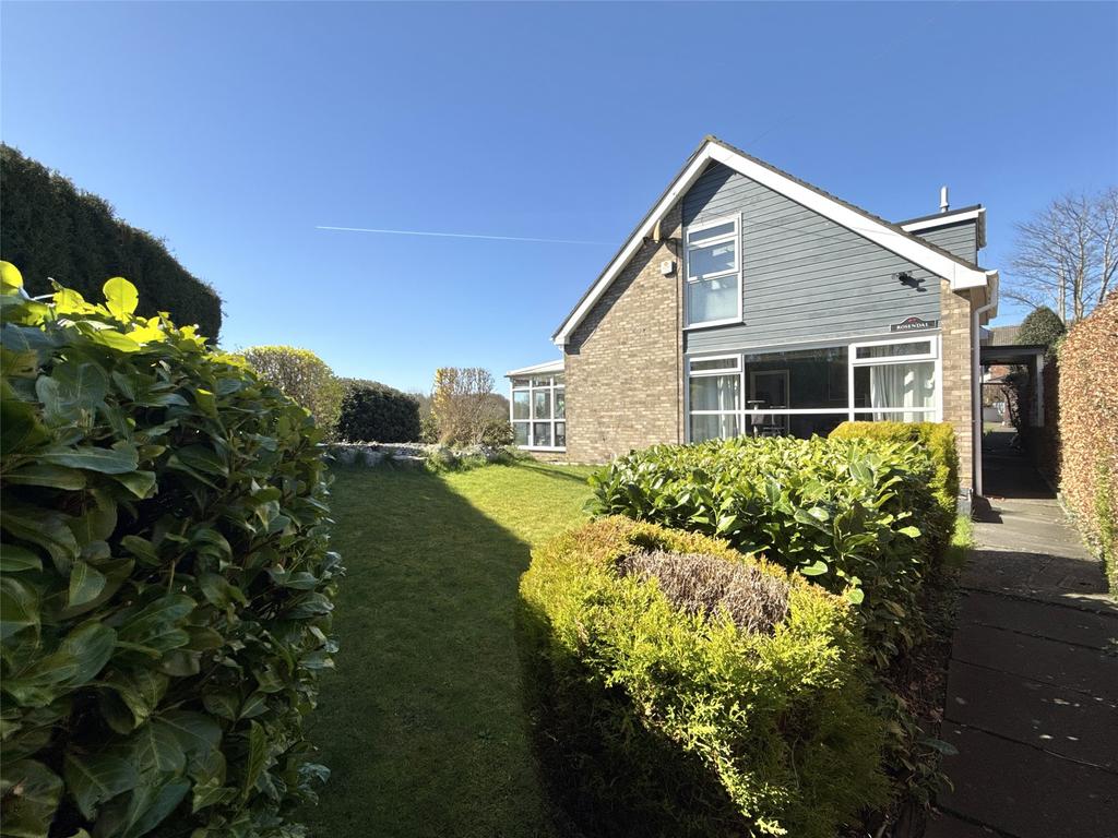 Thornley Lane, Rowlands Gill, NE39 4 bed detached house - £380,000