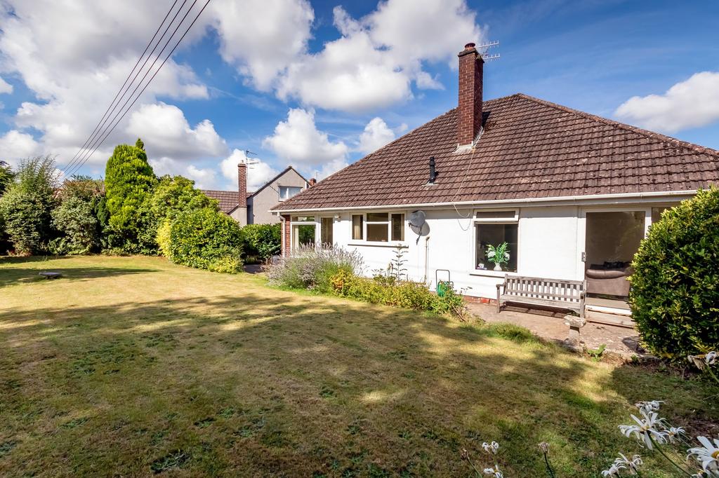 Backwell, Bristol BS48 3 bed detached bungalow for sale - £595,000