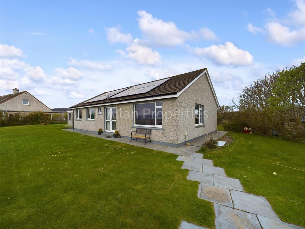Fernbank, Galaha, Smoogro Road, Orphir 3 bed detached bungalow - £275,000