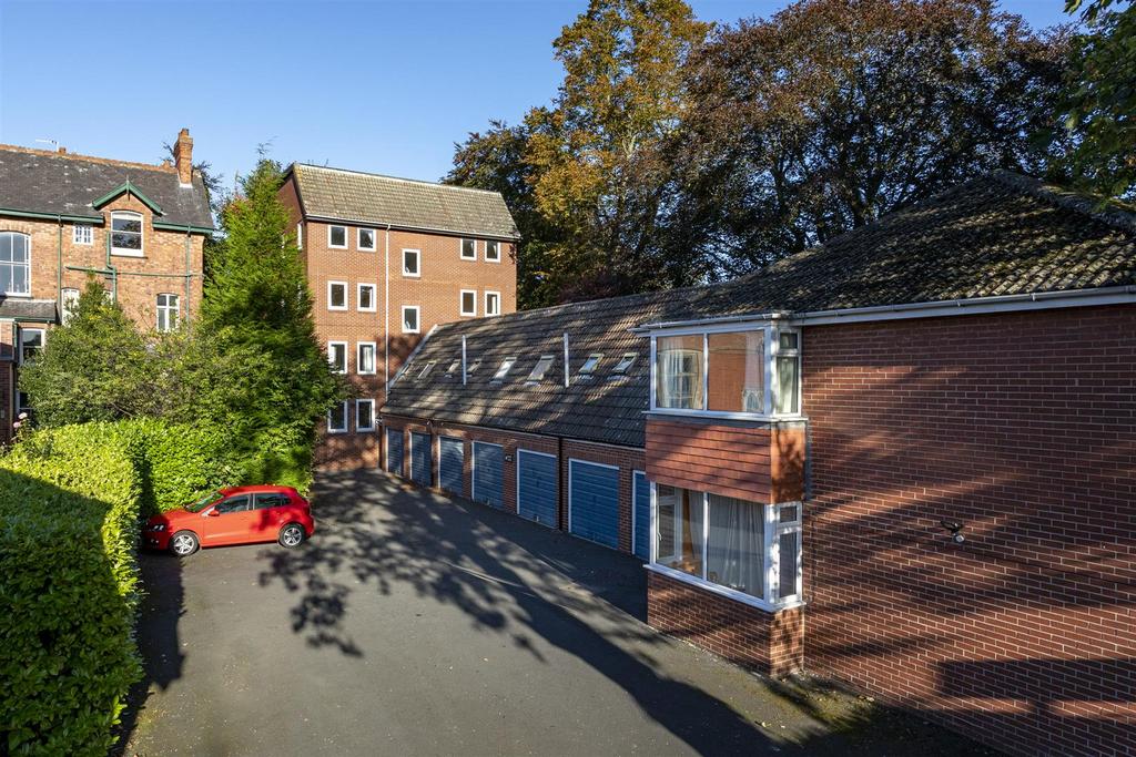 Sykes Close, St. Olaves Road, York 2 bed apartment for sale - £250,000