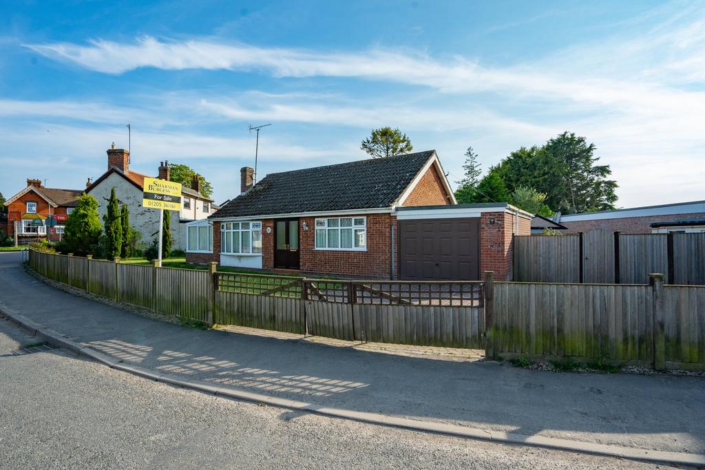 Brand End Road, Butterwick, Boston, PE22 2 bed detached bungalow - £169,950