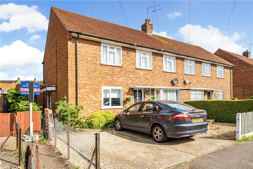 Ash Grove, Harefield, Uxbridge 2 bed maisonette - £300,000