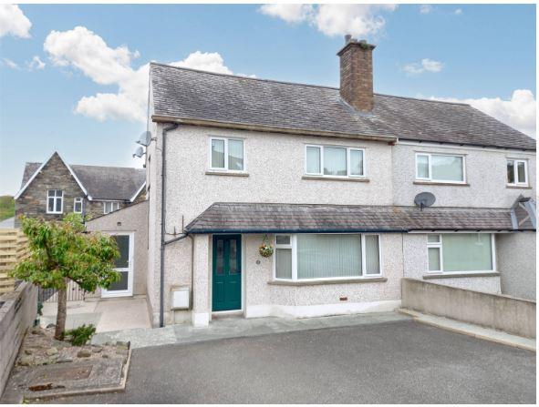 Glanogwen, Bethesda LL57 3 bed semi-detached house - £229,500