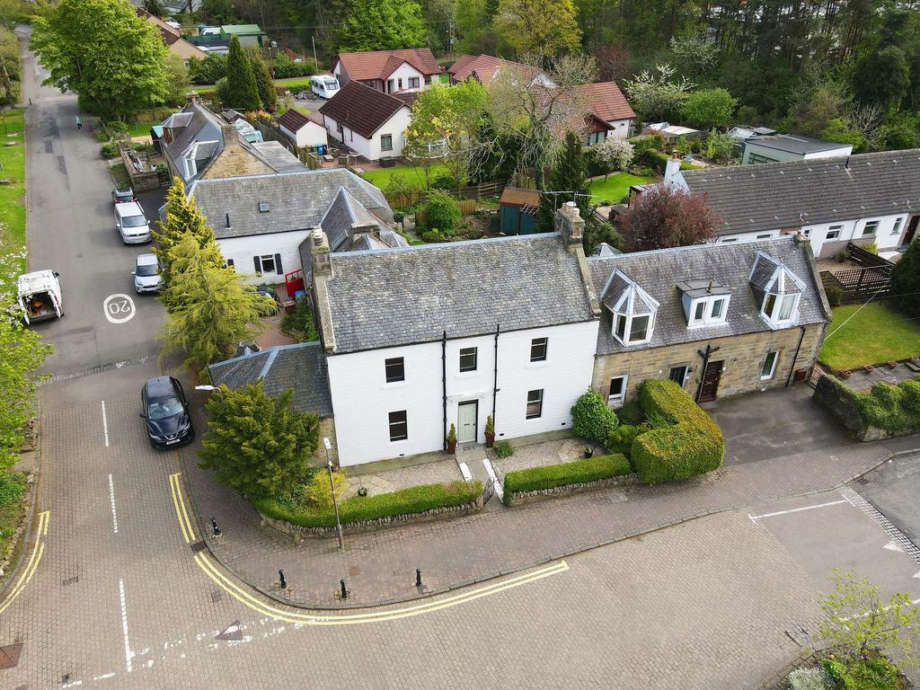 Calder Road, Bellsquarry, EH54 5 bed end of terrace house for sale - £ ...