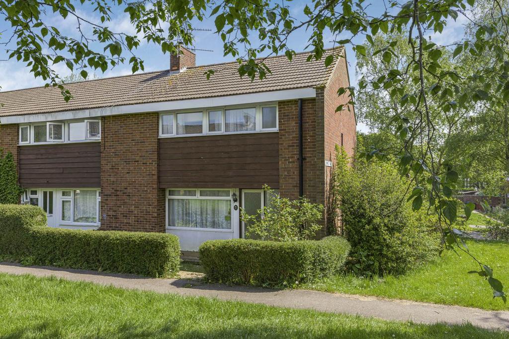 Linnet Walk, Hatfield 3 bed end of terrace house - £375,000