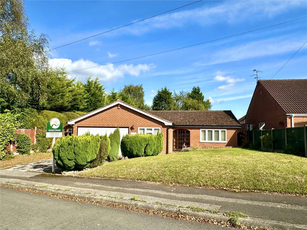 The Birches, Ravenshead, Nottingham... 3 bed bungalow - £400,000