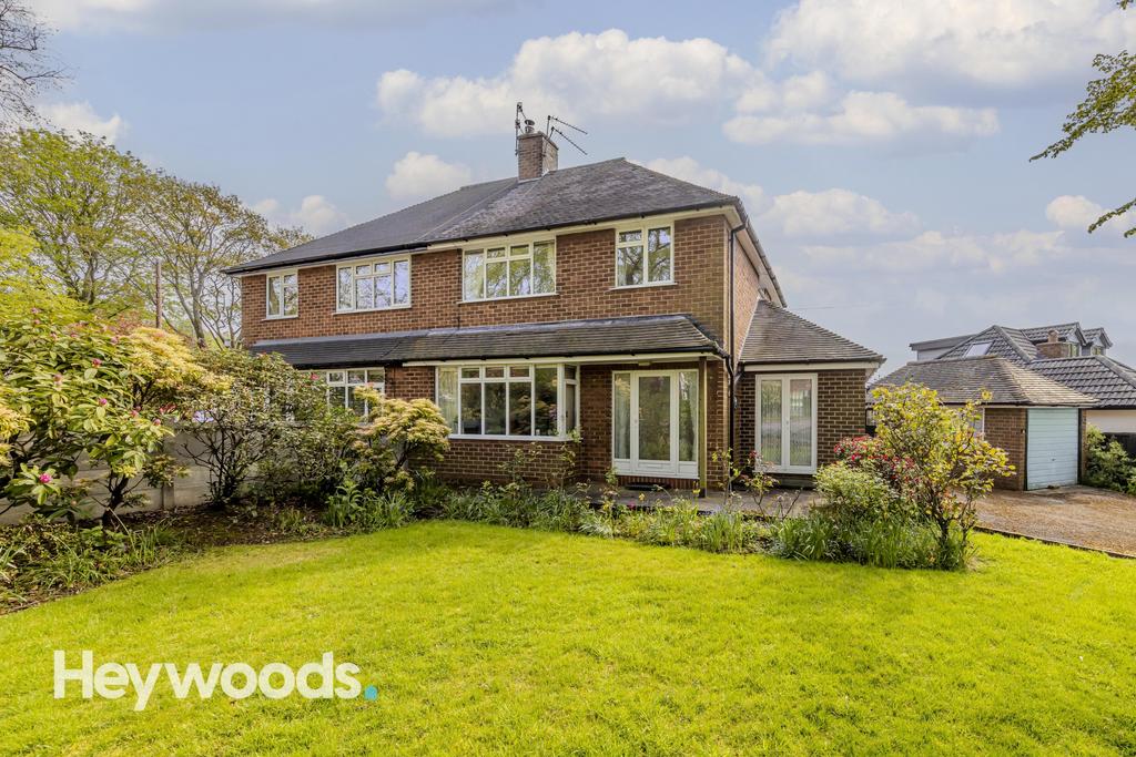Abbots Way, Westlands, Newcastle... 3 bed semi-detached house - £260,000