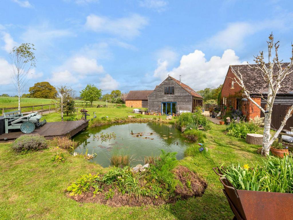 Donnington Farm Donnington Ledbury... 4 bed barn conversion for sale ...