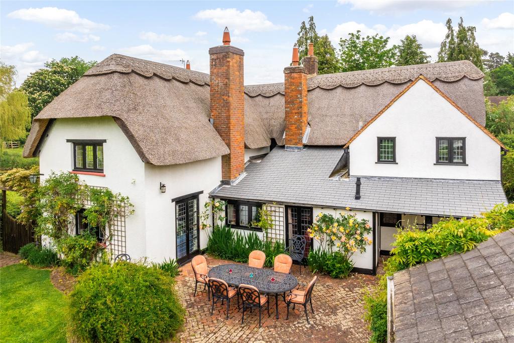 Manor Road, Towersey, Oxfordshire, OX9 5 bed detached house for sale ...