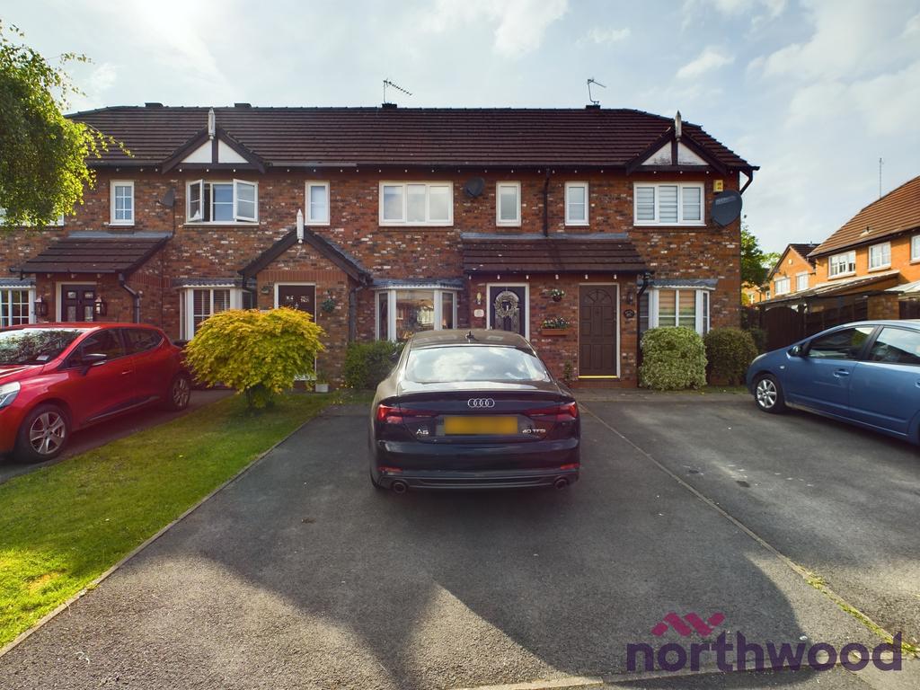 Home Farm Avenue, Macclesfield SK10 2 bed mews - £260,000