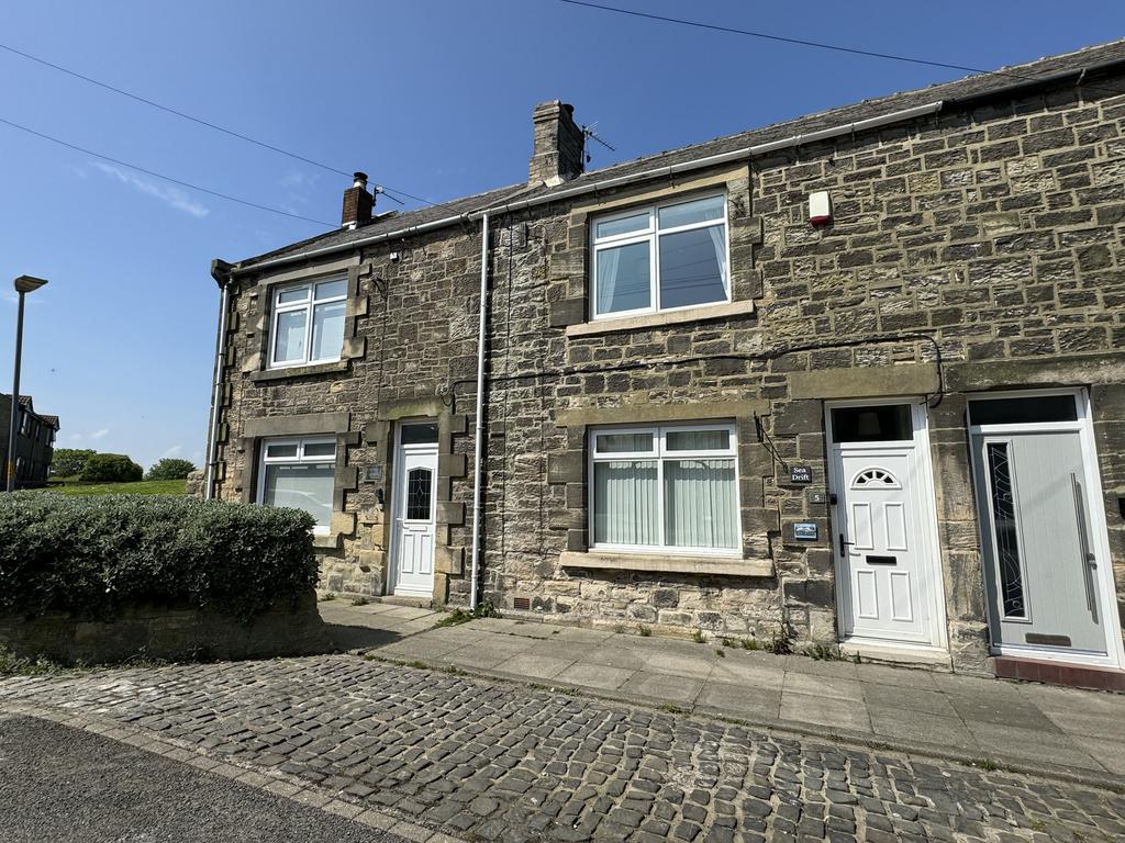 Amble, Morpeth NE65 3 bed terraced house - £255,000