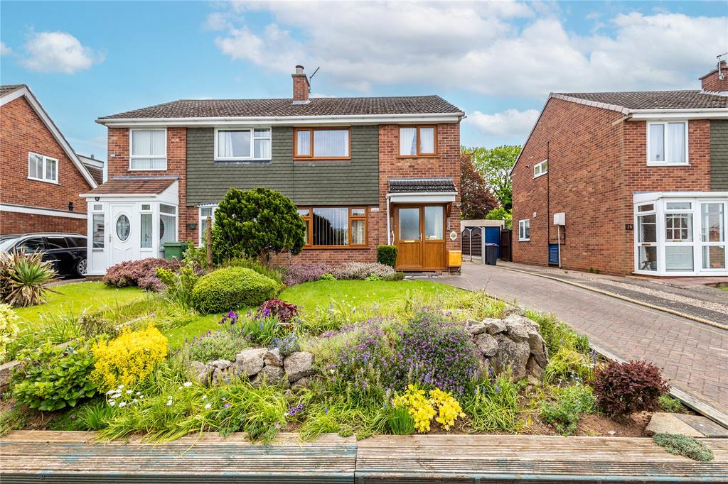 Shelley Drive, Sutton Hill, Telford... 3 bed semi-detached house - £170,000