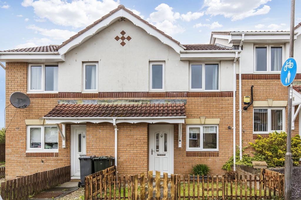 43 East Kilngate Place, Edinburgh... 2 bed terraced house - £190,000