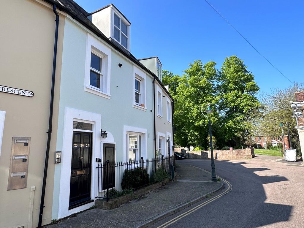 Castle Row, Canterbury, Kent, CT1 3 bed apartment - £349,950