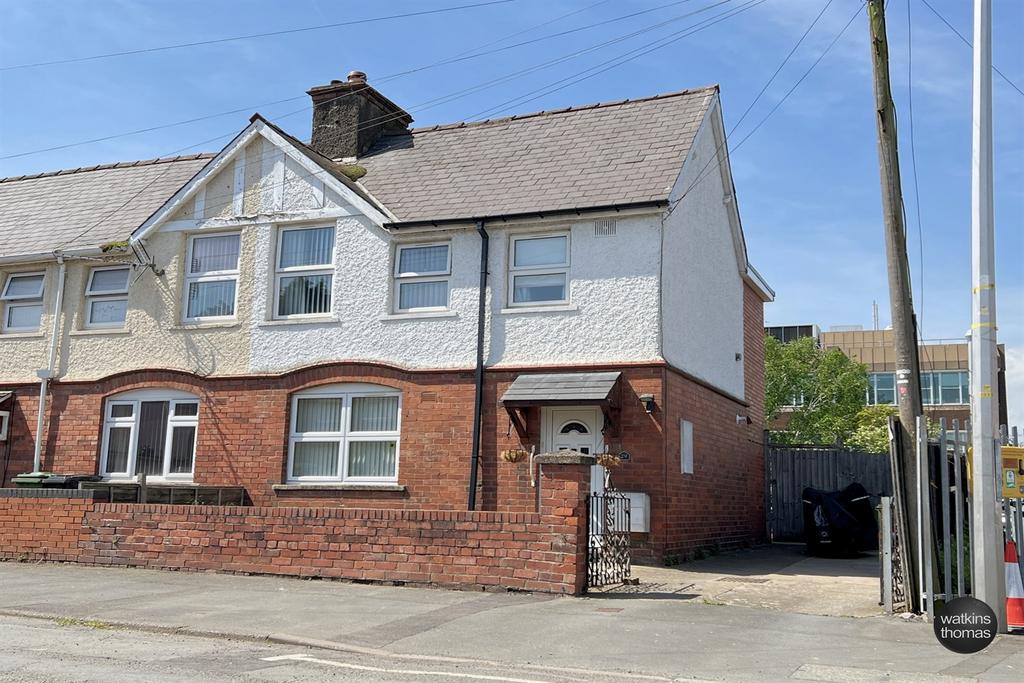 Mostyn Street, Whitecross, Hereford, HR4 3 bed house - £220,000
