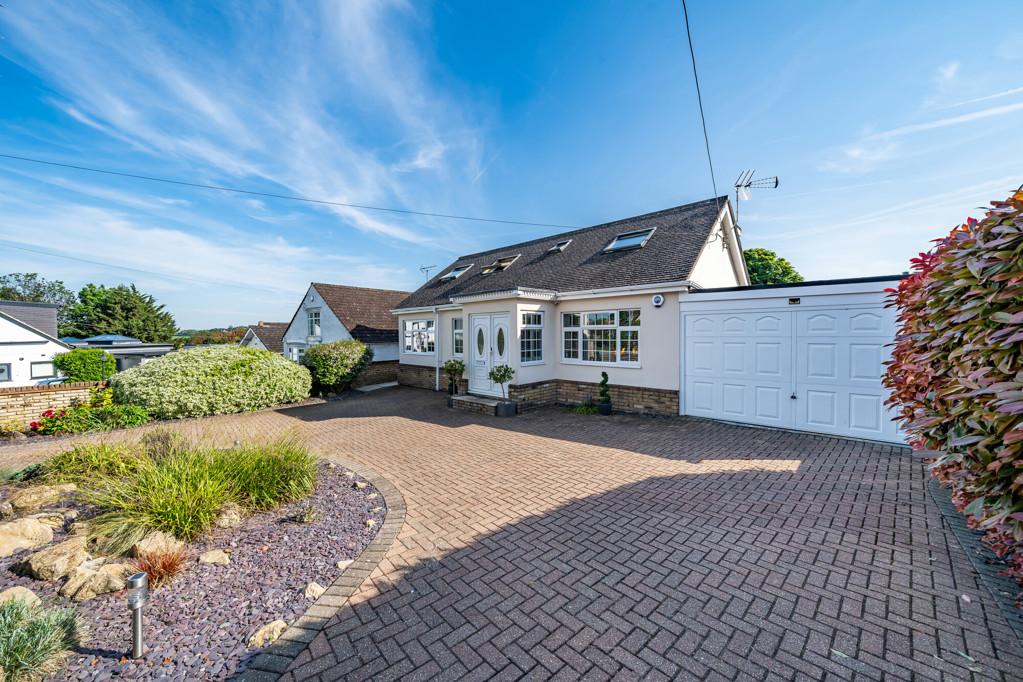 Top Dartford Road, Hextable, Swanley 5 bed detached house for sale - £ ...