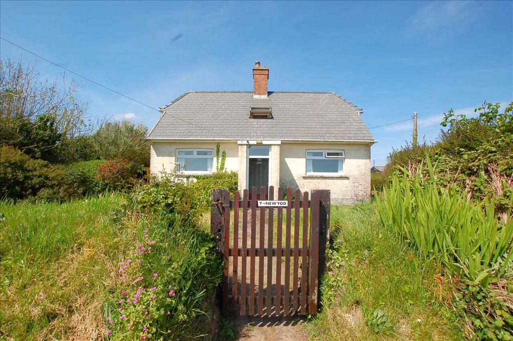Ty Newydd, Hundleton, Nr. Pembroke 3 bed cottage - £284,950
